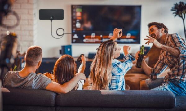 Novawave Antenna Review 2021 - Watch All Your TV Shows Free! - Trusted ...